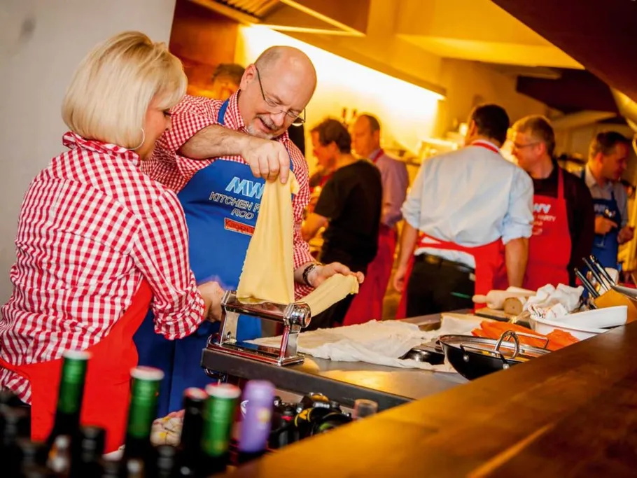 Kochkurs für Gruppen in Graz: Kocht zusammen etwas leckeres | konfetti