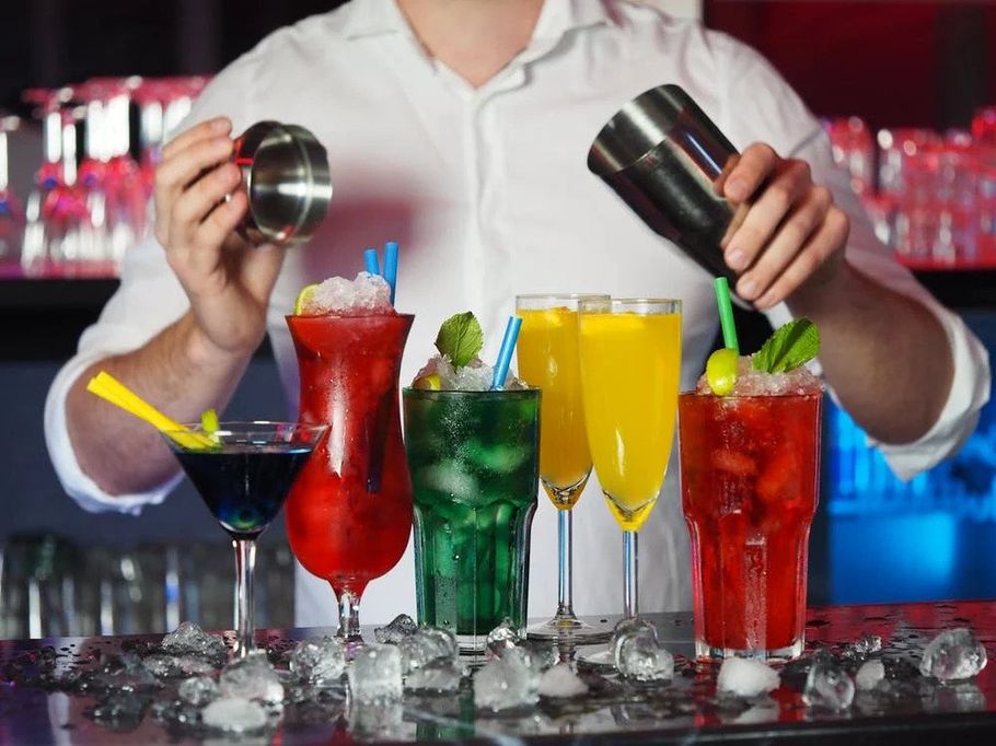 Cocktail course in Koblenz: mix cocktails like a bartender | konfetti