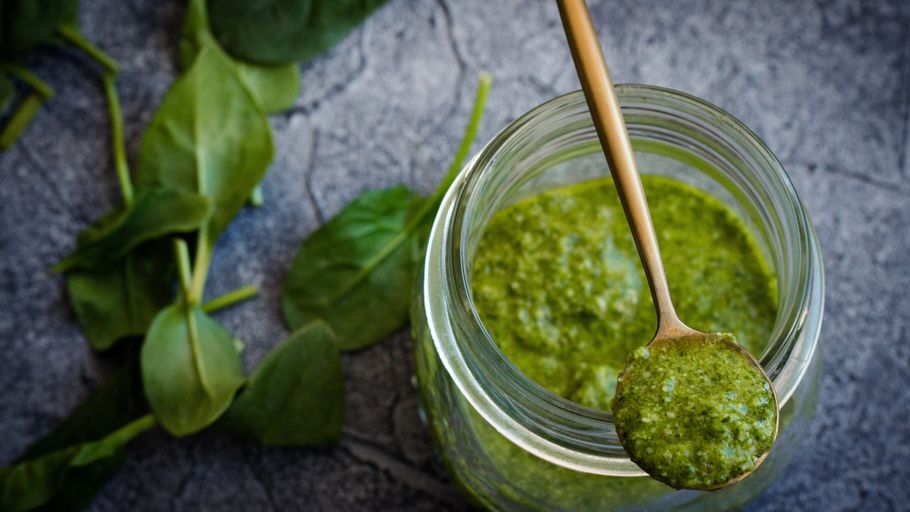 Sauce cooking class in Hamburg: From pesto to pepper jus | konfetti